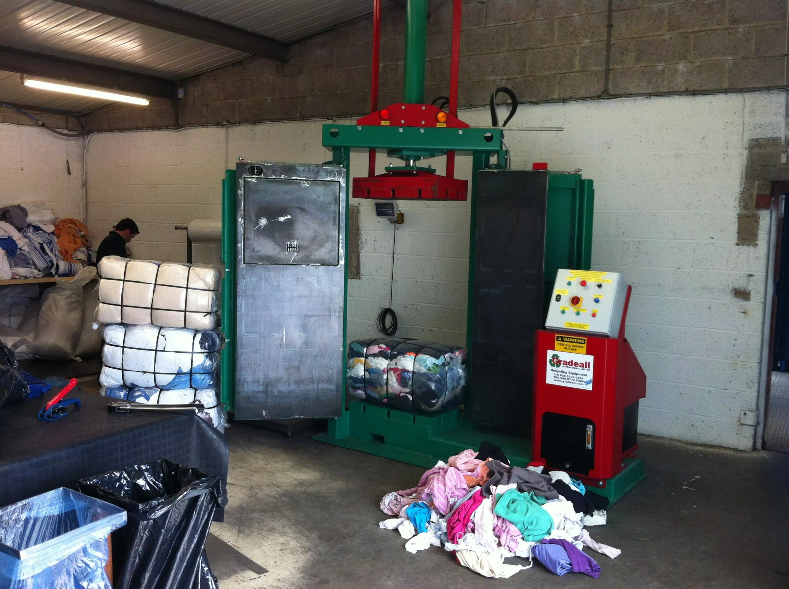 Revolutionising Textile Recycling with Innovative Clothing Balers